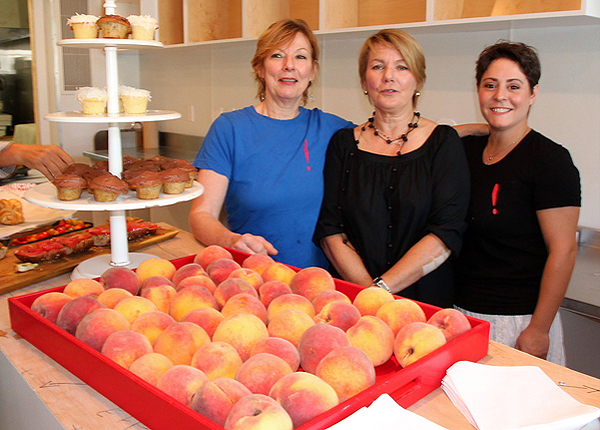 Mary's Marvelous Holds Grand Opening Party In East Hampton - 27 East