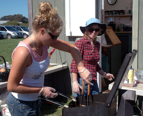 Bridgehampton Community Notes - 27 East