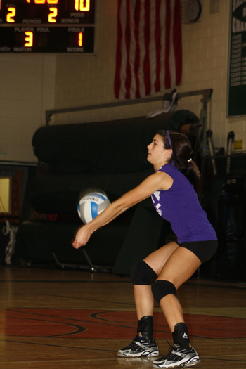Lady Hurricanes edge Lady Baymen in intense non-league match - 27 East