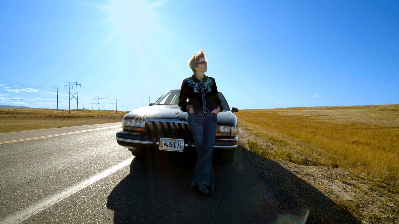 Inda Eaton Shares Her Love Of Music For A Good Cause - 27 East