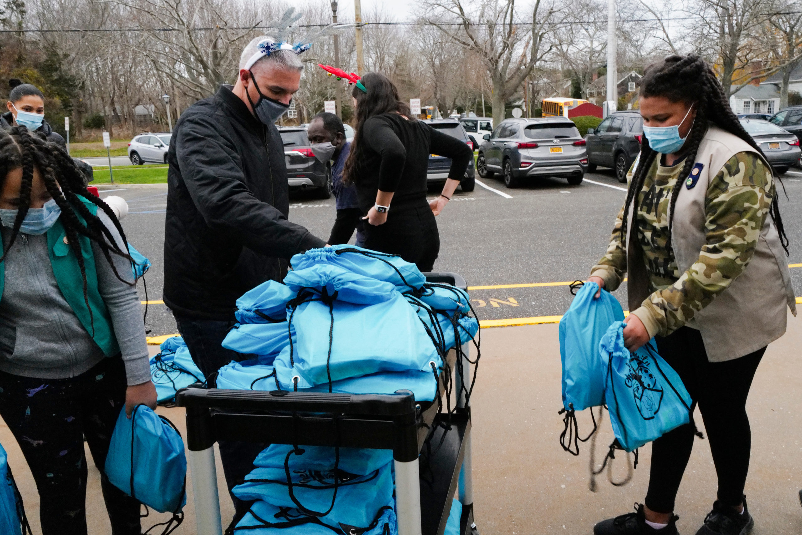 Shinnecock Girl Scouts Donate Art Supplies To Free Lunch Program ...