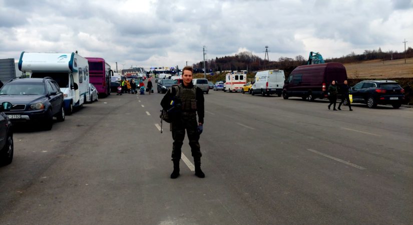 East Hampton's Kris Kalas Risks Life And Limb To Help In Ukraine - 27 East