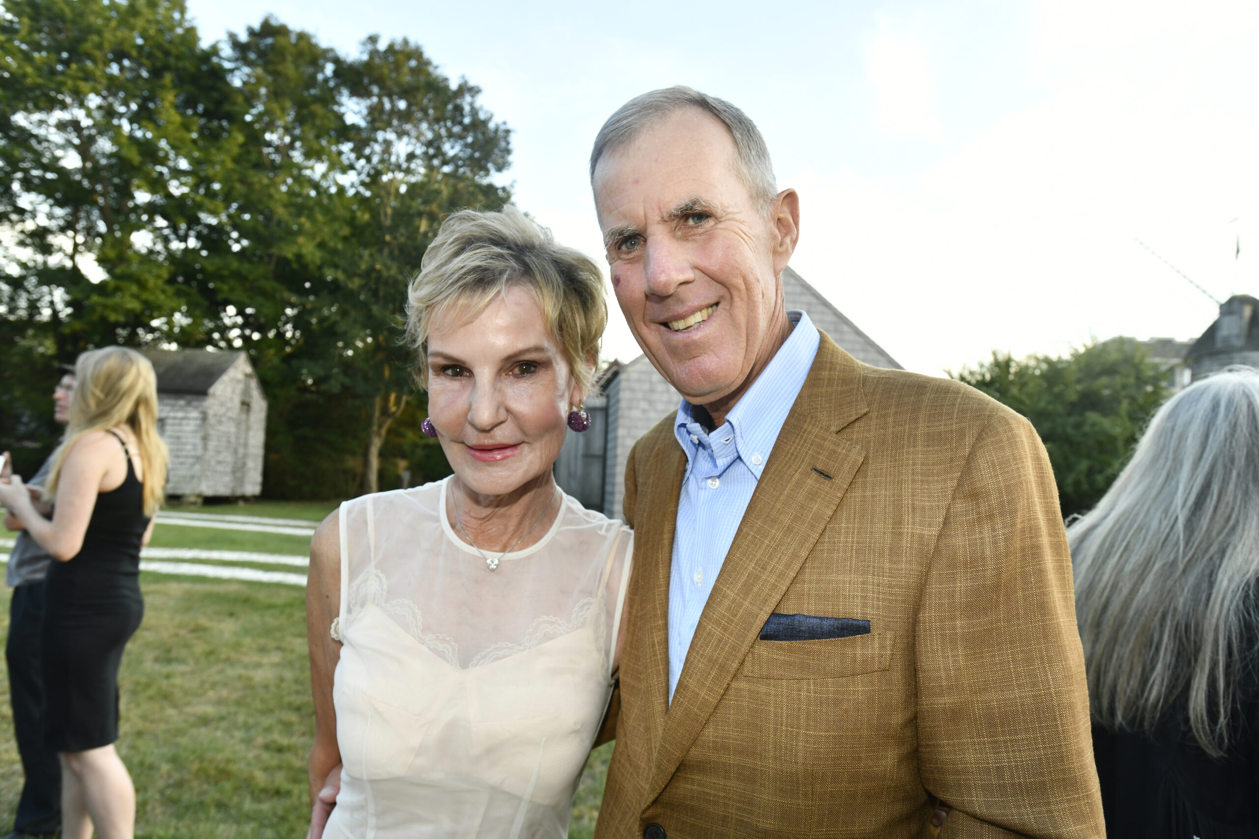 PHOTOS: Guild Hall Hosts Summer Gala - 27 East